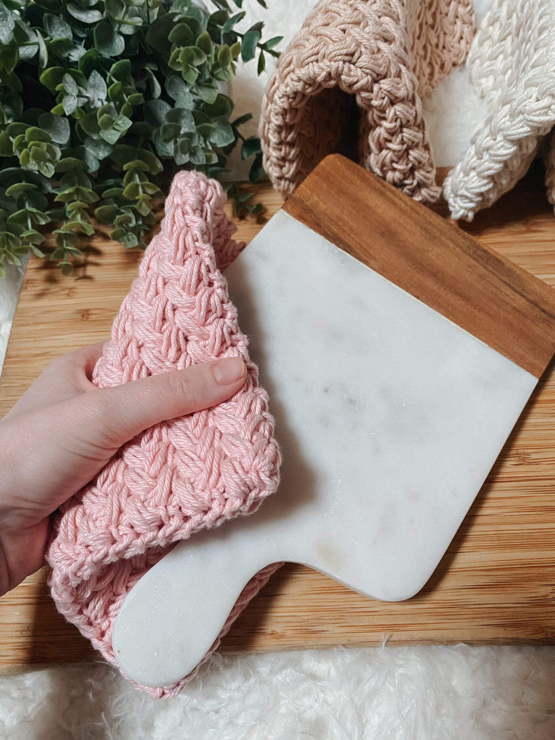 Coco Trivet – FREE PATTERN