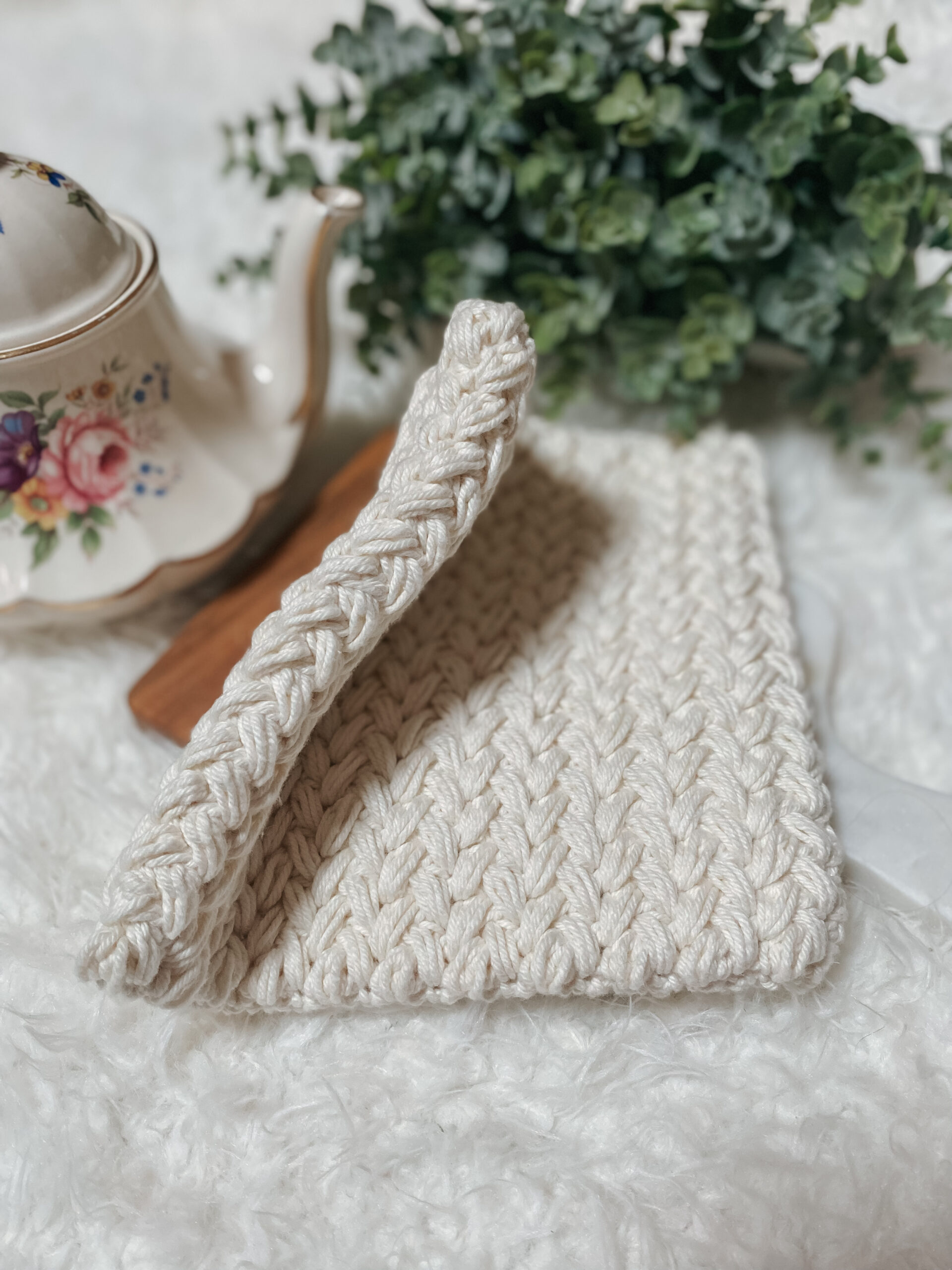 Coco Trivet – FREE PATTERN
